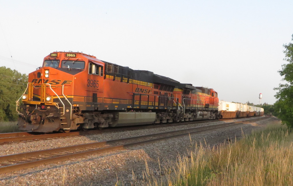 BNSF 3965 East